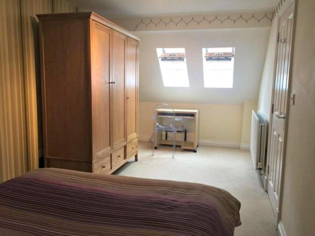 Walking distance to Edge Hill Campus Pads for Students