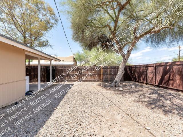 Walking distance to the University!