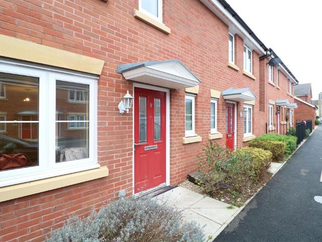 Walkinshaw Road, Swindon SN2, 3 bed semi detached house to rent, £1,300 pcm | PrimeLocation
