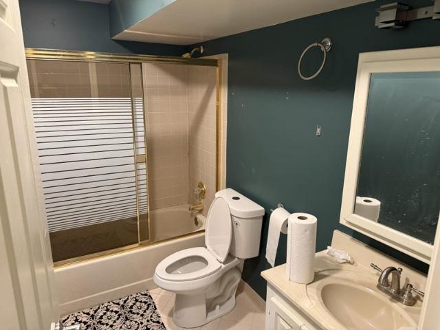 Walkout basement room with private bath