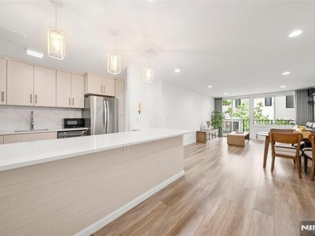 Wall St Apt E, Fort Lee, Property For Sale