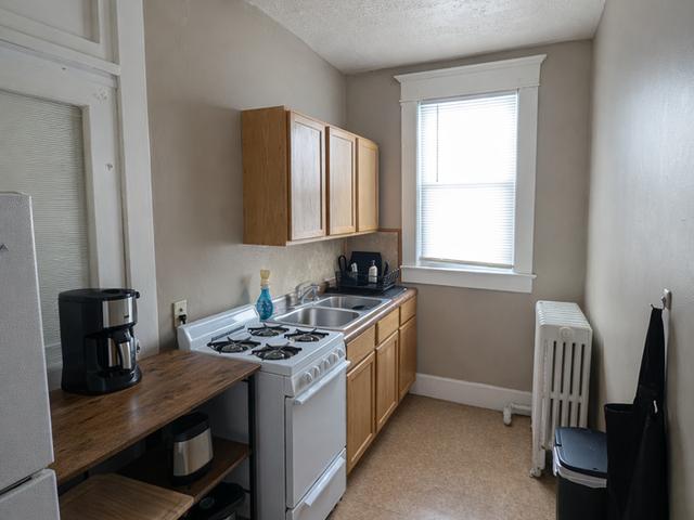 Wall Street 1 Bedroom Apartment for Rent at 704 N 6th St, Lafayette, IN 47901 Centennial