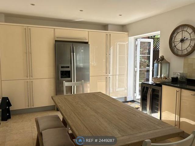Wall Tyning Gardens, Bristol BS30, 6 bedroom detached house to rent 69942234 | PrimeLocation