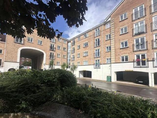 Wallace Court, The Dell, 2 Bedroom Apartment