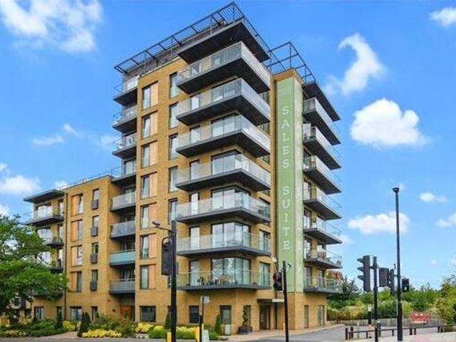 Wallace Court, Tizzard Grove, 2 Bedroom Apartment