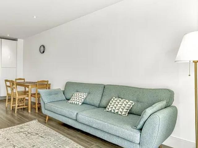 Wallace Court, Tizzard Grove, London, SE3 9BU, United Kingdom | 1 bed apartment for rent #167230386 | Rentberry