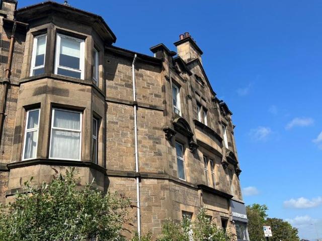 Wallace street, Stirling FK8 4 bed flat to rent £2,400 pcm £554 pw