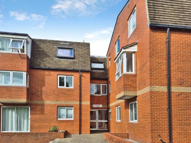Wallbank Road, Gloucester 2 bed apartment to rent £1,000 pcm £231 pw