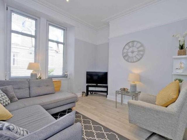 Wallfield Crescent, Aberdeen AB25, 1 bed flat to rent, £550 pcm | PrimeLocation