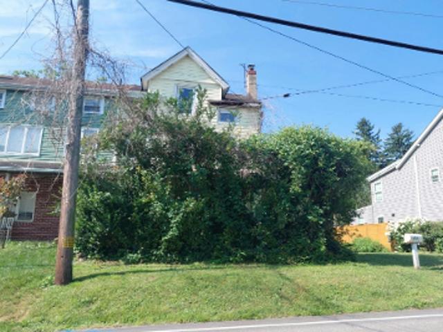 Wallingford Ave