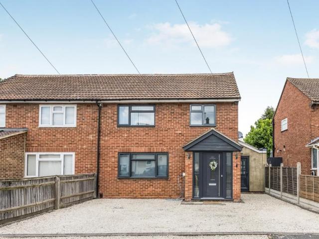Wallingford, Oxfordshire OX10, 3 bed semi detached house to rent, £2,150 pcm | PrimeLocation