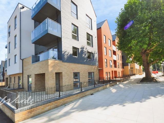 Wallis Avenue, Loose, Maidstone ME15, 1 bed flat to rent, £995 pcm | PrimeLocation