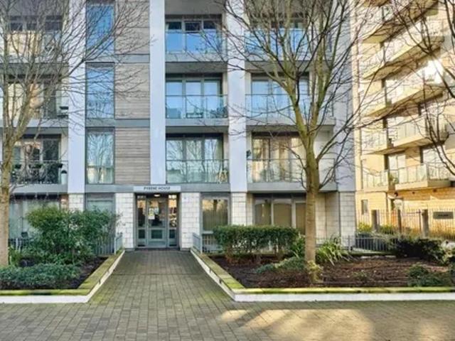 Wallis House, 1100 Great West Road, London, TW8 0HE, United Kingdom | 3 bed apartment for rent #140399192 | Rentberry