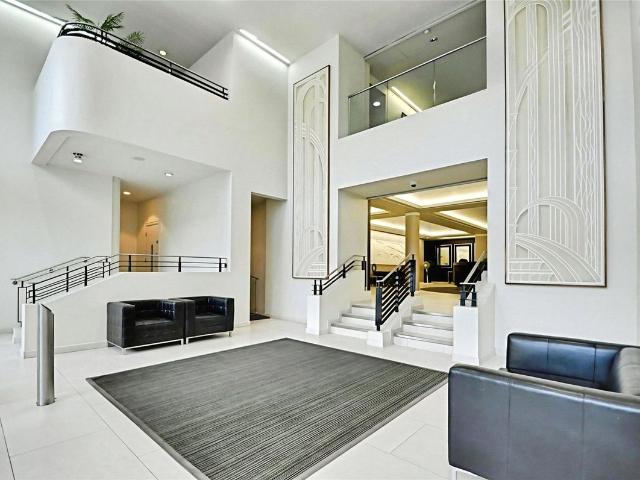 Wallis House, Great West Road, Brentford TW8, 1 bed flat to rent, £1,700 pcm | PrimeLocation