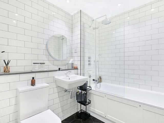 Wallis Road, London, E9 5TF