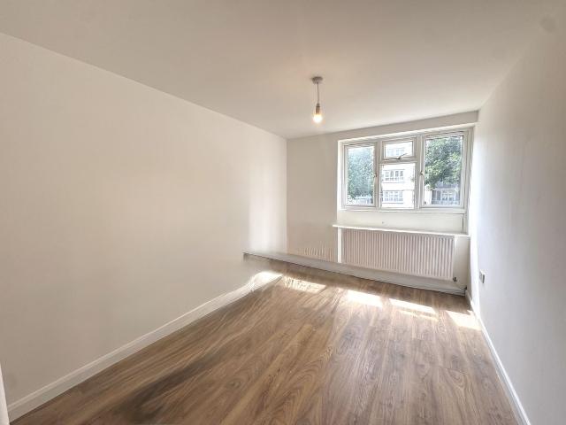 Wallis Road, Southall, Middlesex UB1, 2 bed flat to rent, £1,550 pcm | PrimeLocation