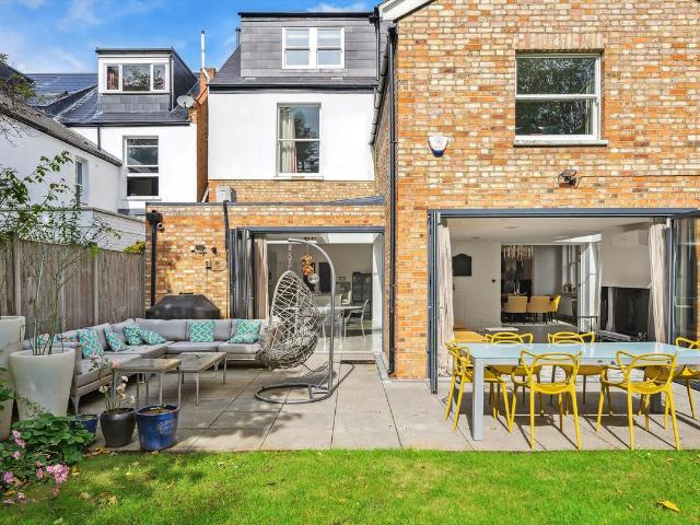 Walm Lane, London NW2, 6 bed detached house to rent, £11,000 pcm | PrimeLocation