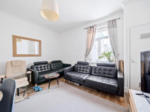 Walm Lane, London, NW2