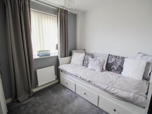 Walmer Close, Northampton NN5, 3 bed semi detached house to rent, £1,400 pcm | PrimeLocation