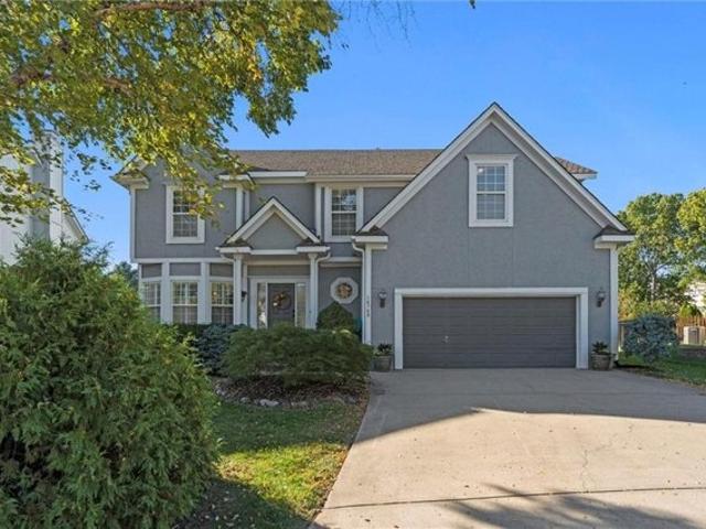 Walmer St, Overland Park, Home For Sale