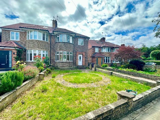 Walmington Fold, Woodside Park N12, 3 bed semi detached house to rent, £2,650 pcm | PrimeLocation