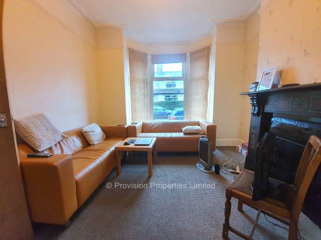Walmsley Road, Hyde Park, Leeds LS6, 4 bed terraced house to rent, £1,629 pcm | PrimeLocation
