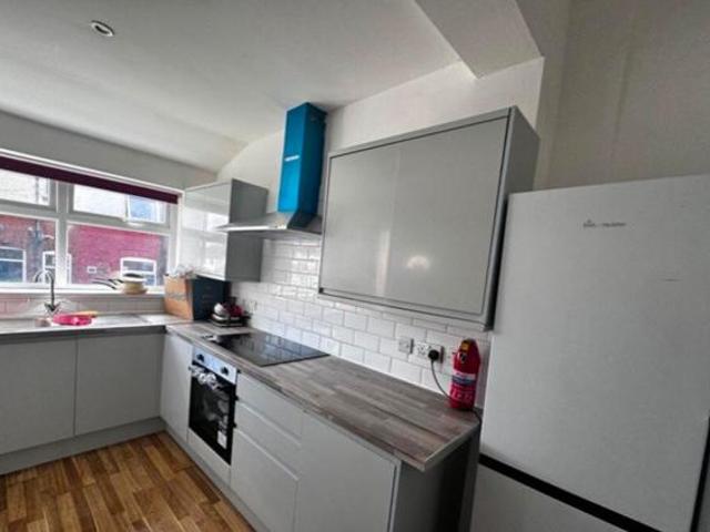 Walmsley Road, Leeds, 7 Bedroom Terraced