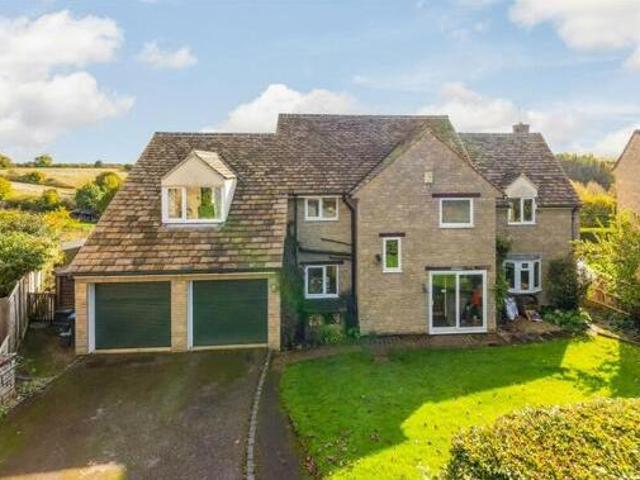 Walnut Close, Wootton, 4 Bedroom House