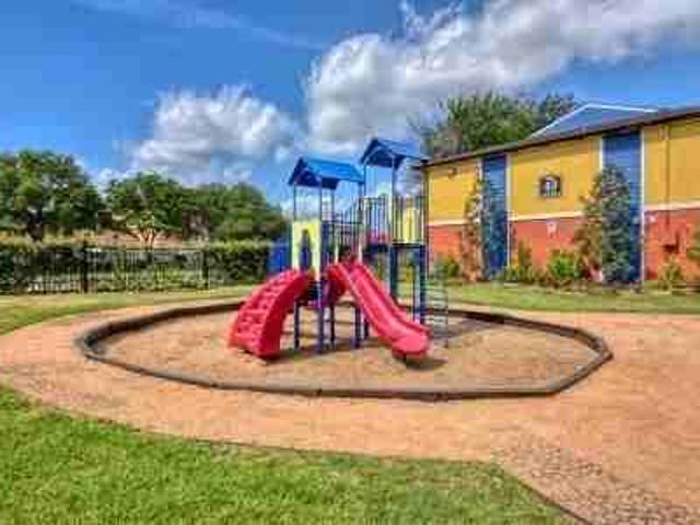 Walnut Creek 1 Bedroom Apartment for Rent at 11411 Green Plaza Dr, Houston, TX 77038 Greater Greenspoint