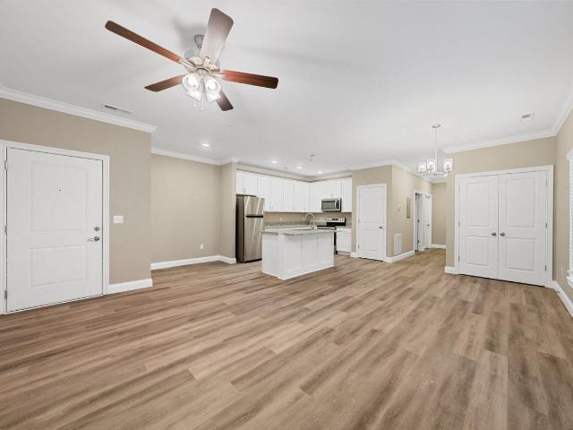 Walnut Creek Apartments 1 Bedroom Apartment for Rent at 179 Walnut Creek Dr, Bowling Green, KY 42101
