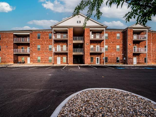 Walnut Creek Apartments 2 Bedroom Apartment for Rent at 179 Walnut Creek Dr, Bowling Green, KY 42101