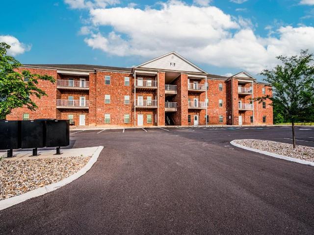 Walnut Creek Apartments 3 Bedroom Apartment for Rent at 179 Walnut Creek Dr, Bowling Green, KY 42101