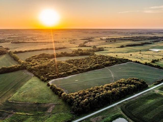 Walnut Creek Rd, Leonardville, KS 66449