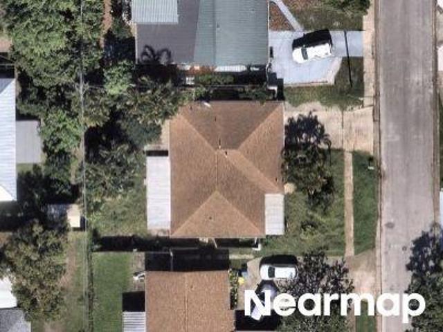 Walnut Dr