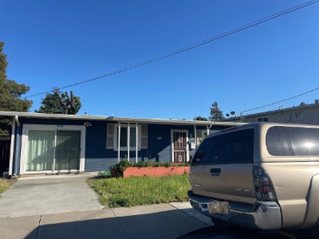 Walnut Dr