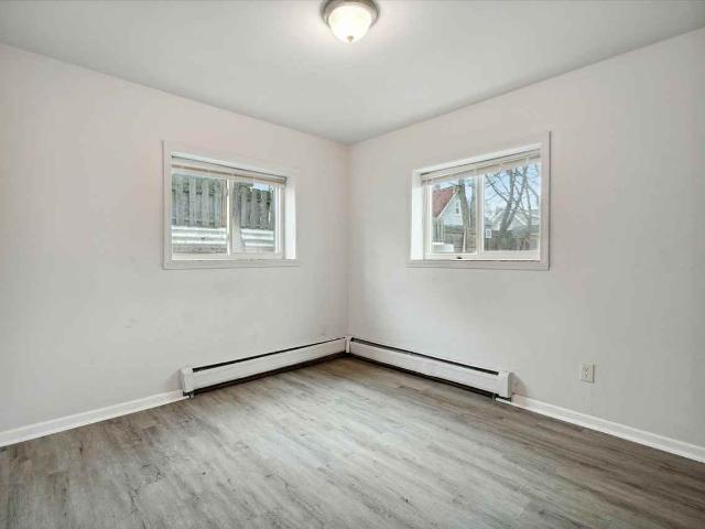 Walnut Flatz 1 Bedroom Apartment for Rent at 826 N Walnut St, Lansing, MI 48906 Old Forest