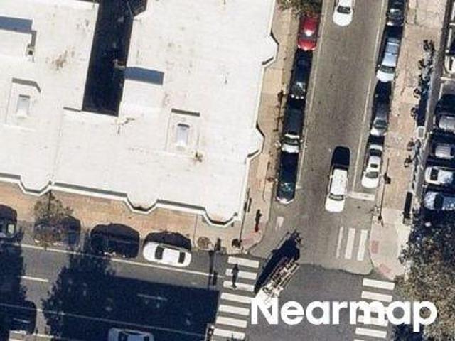 Walnut St