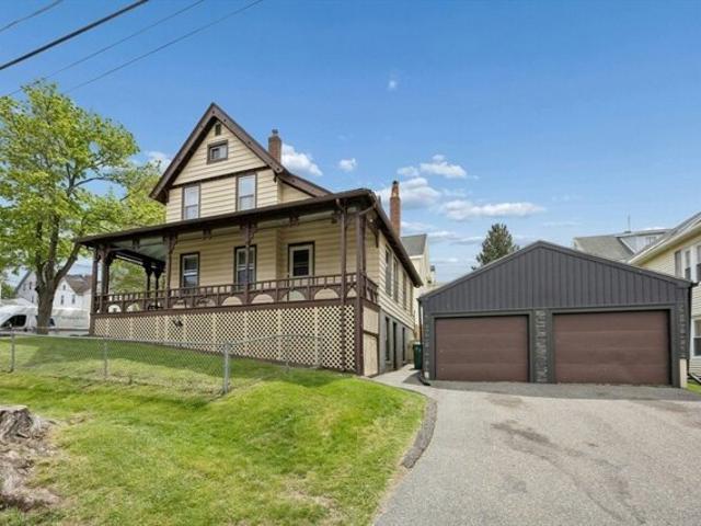 Walnut St, Clinton, Home For Sale