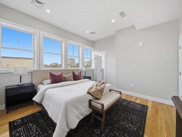 Walnut St Apt,somerville, Condo For Sale