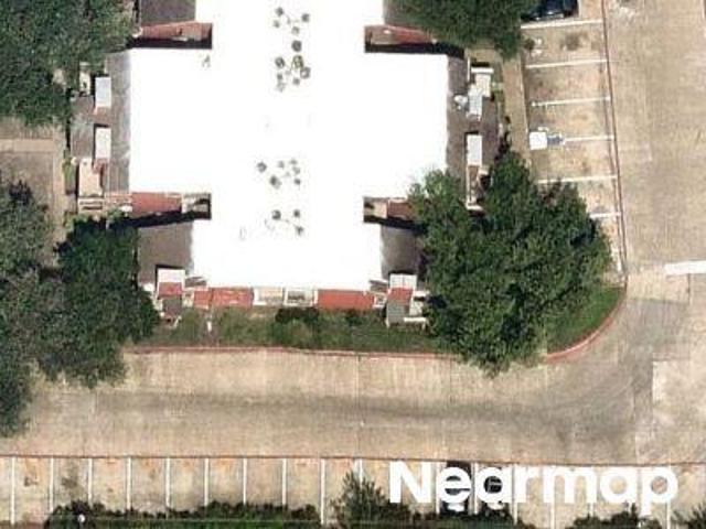 Walnut St Apt 205