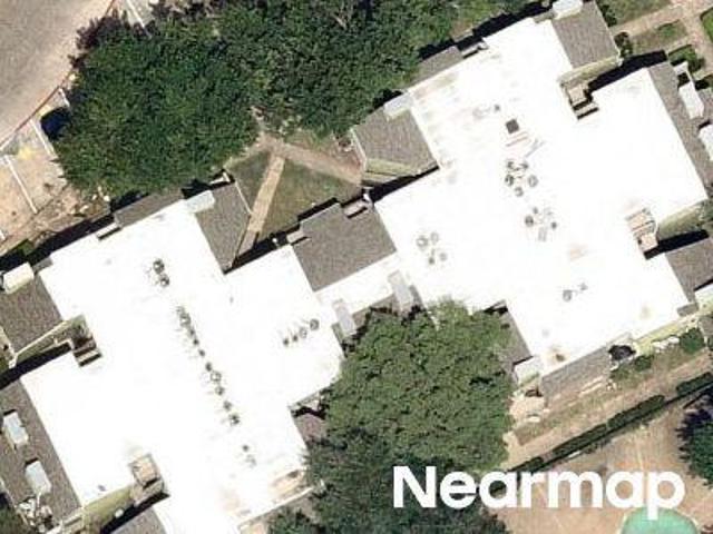 Walnut St Apt