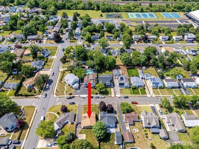 Walnut St, Edison, Home For Sale