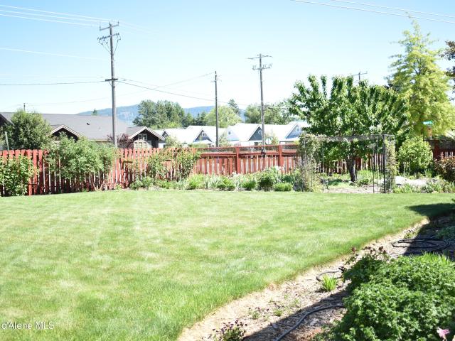 Walnut St, Sandpoint, ID 83864 | MLS #26 4064 | Compass