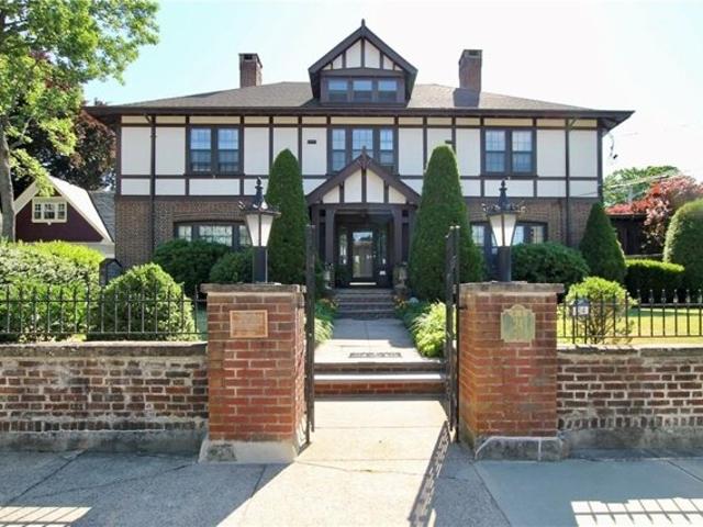 Walnut St, Pawtucket, Home For Sale