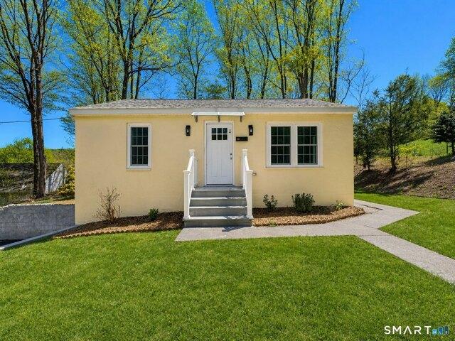 Walnut St, Winchester, Home For Sale