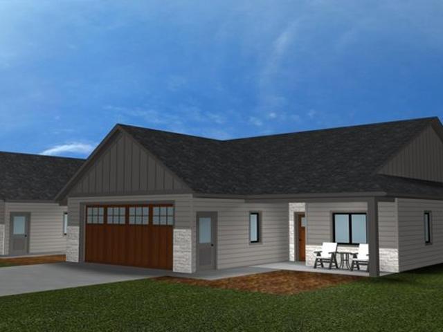 Walnut St Unit 6A, Decorah, IA 52101