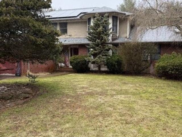Walnut Plain Rd, Rochester, Home For Sale
