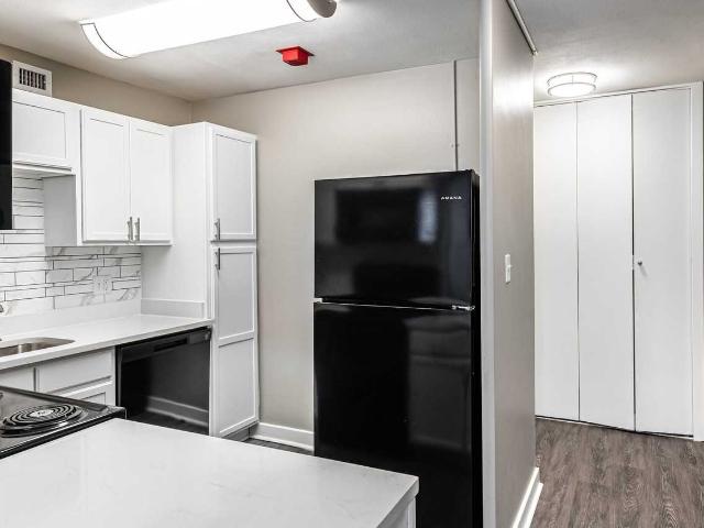 Walnut Tower Apartments 1 Bedroom Apartment for Rent at 722 Walnut St, Kansas City, MO 64106 The Downtown Loop