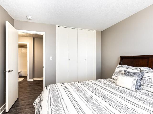 Walnut Tower Apartments 2 Bedroom Apartment for Rent at 722 Walnut St, Kansas City, MO 64106 The Downtown Loop