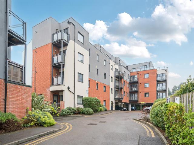 Walnut Tree Close, Guildford